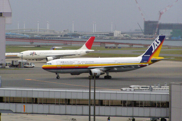 懐かしシリーズ”JASとJALのA300-600R” | 旅と飛行機のTRAVAIR-BLOG
